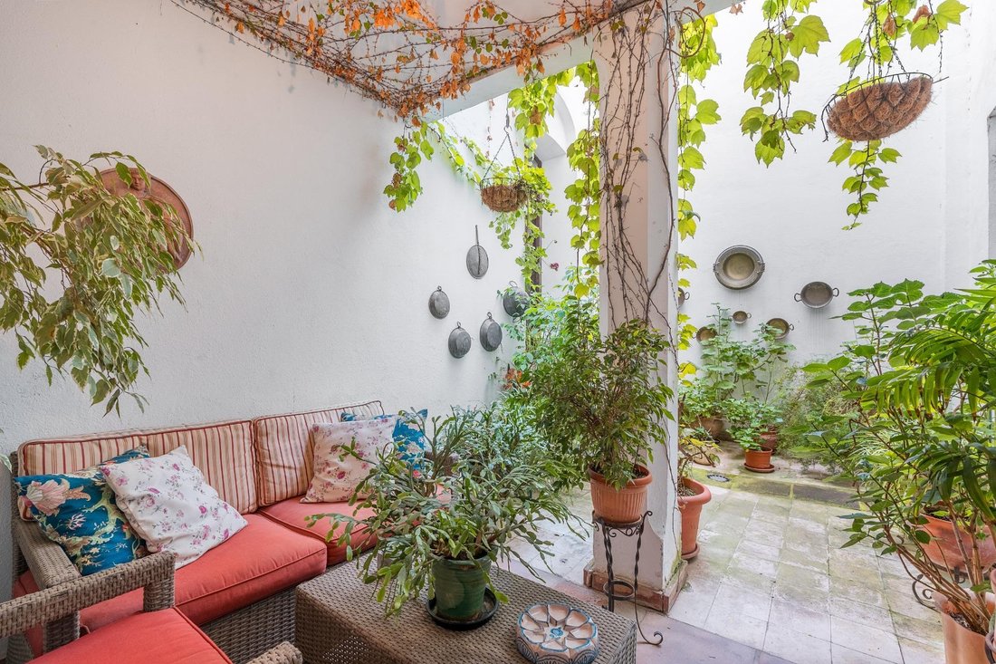 Granada House In Granada, Spain For Sale (15630854)