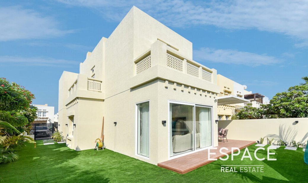 Extended | Fully Upgraded | Smart Home In Dubai, United Arab Emirates ...