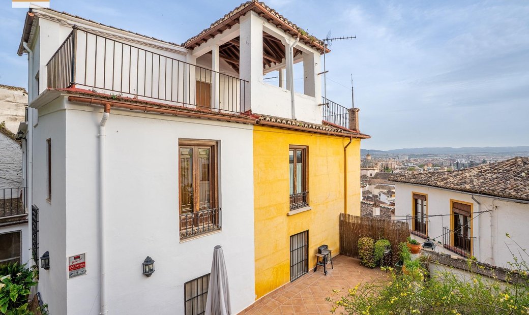 Granada House In Granada, Andalusia, Spain For Sale (15631219)