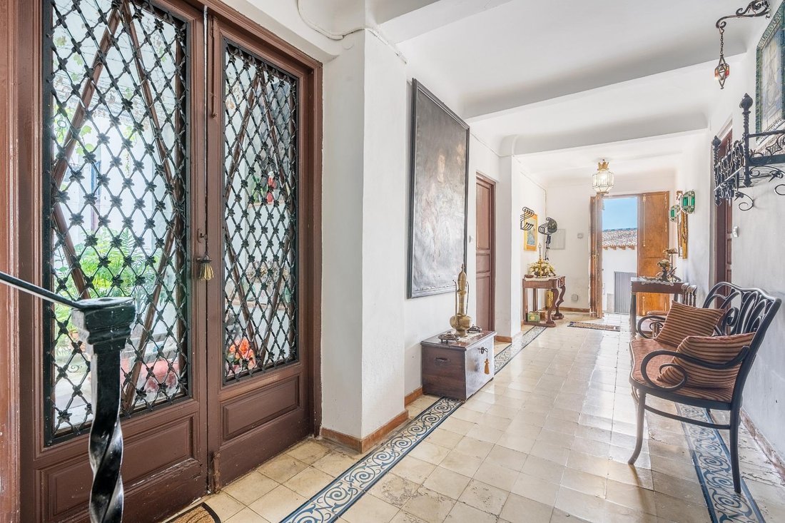 Granada House In Granada, Andalusia, Spain For Sale (15631275)