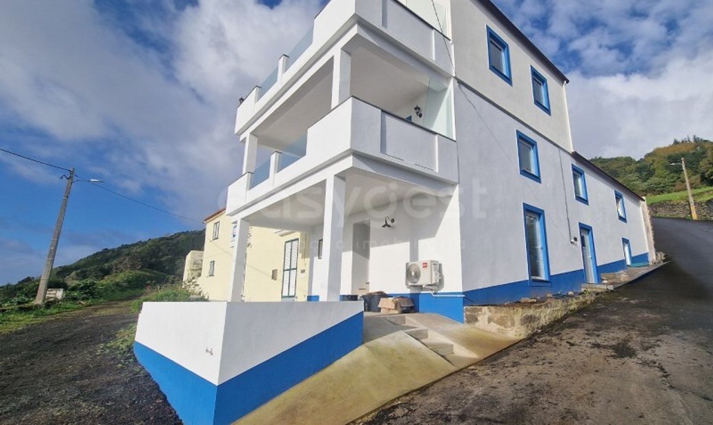 3 Storey Villa With Sea And Mountain Views In Lajes Do Pico, Azores ...
