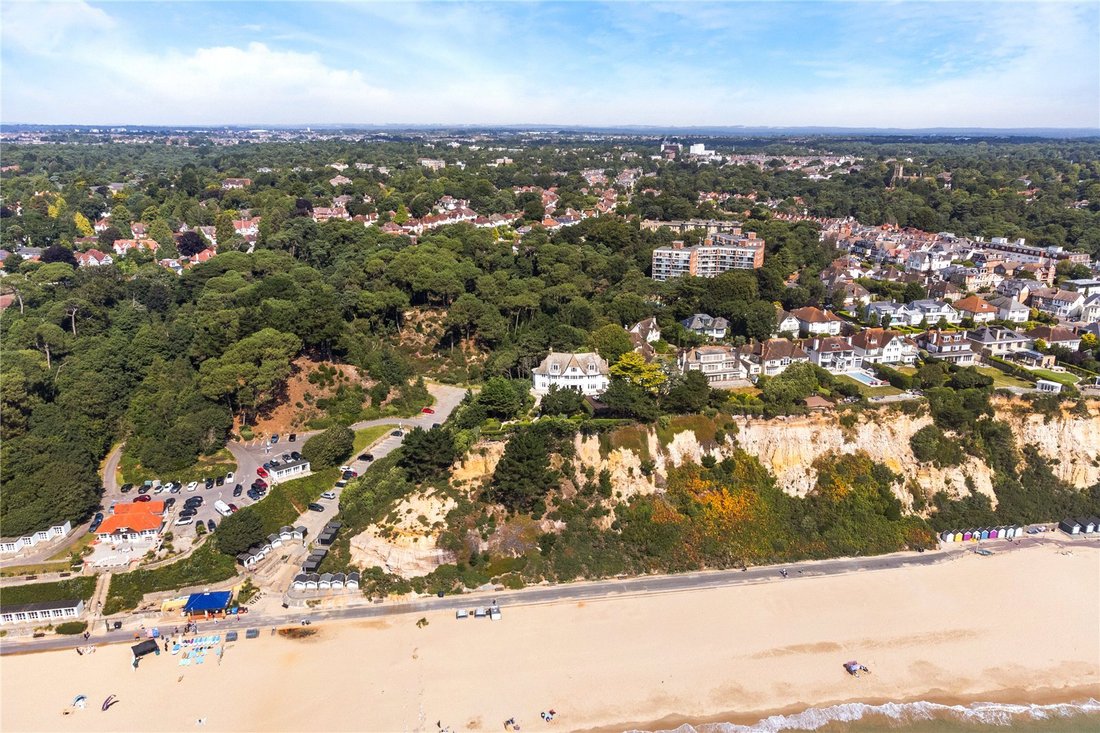 Sandbourne Road, Bournemouth, Dorset In Bournemouth, England, United ...