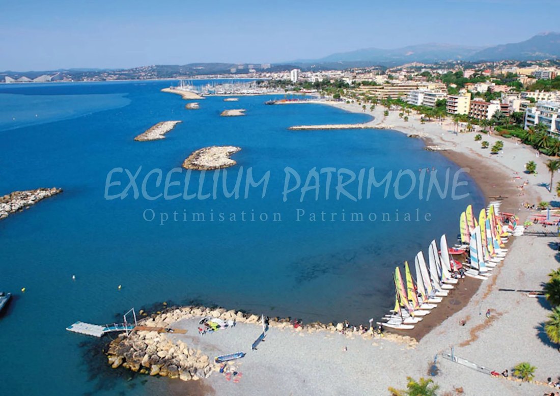 Emplacement Dans Saint Laurent Du Var, Provence Alpes Côte D'azur ...