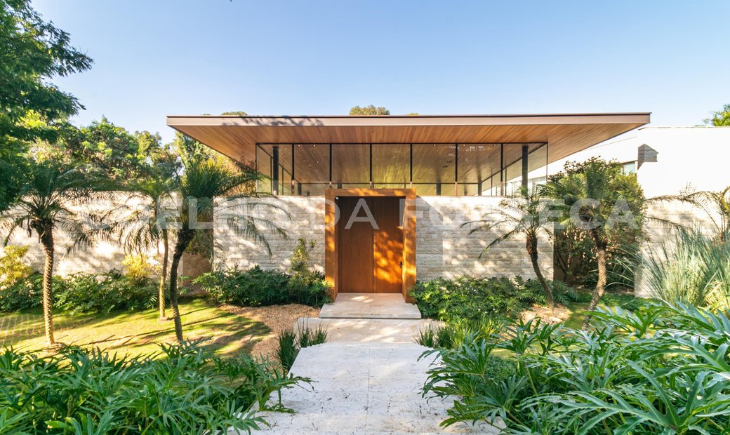 Exuberant Residence In A Gated Community In Itu, State Of São Paulo ...