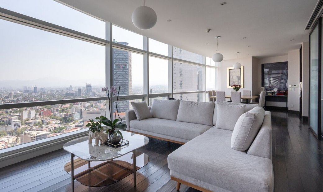 Condo Con Vista Panorámica Y Helipuerto En St Regis, En In Mexico City ...