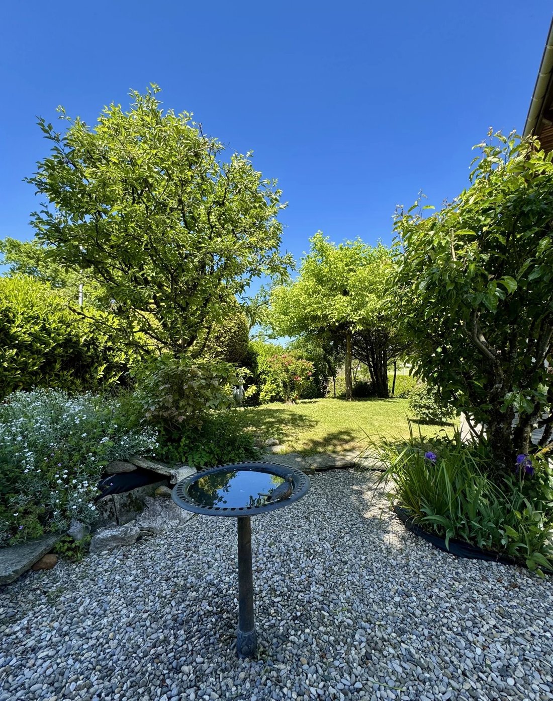 Annecy House In Annecy, Auvergne Rhône Alpes, France For Sale (15643860)