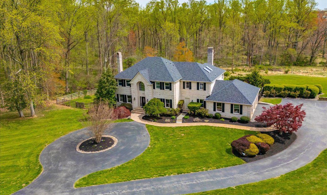 Timeless Luxury On 3.4 Serene Acres In Clarksville, Maryland, United ...