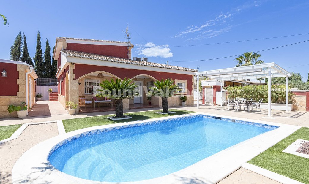 Exclusive Detached Villa With Views Of In Bétera, Valencian Community ...