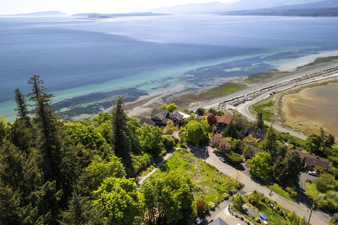 Land With A View In Comox, British Columbia, Canada For Sale (15662122)