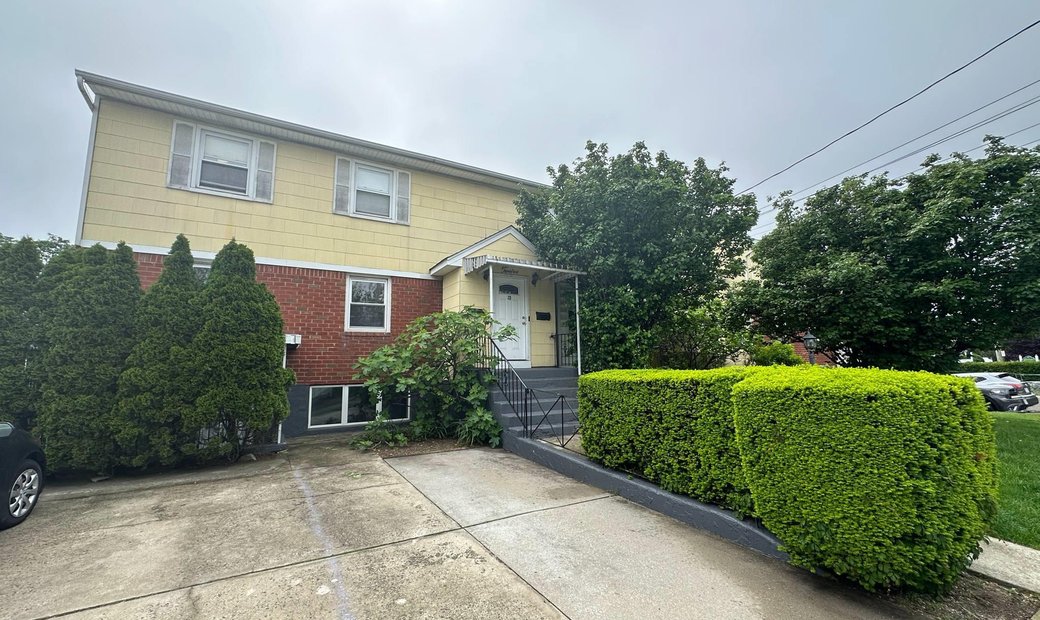 Rental Lynbrook In Lynbrook, New York, United States For Rent (15660679)