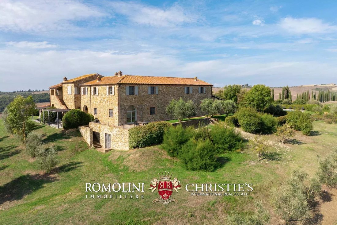 Luxury Restored Country House For Sale In Asciano, Val In Tuscany ...
