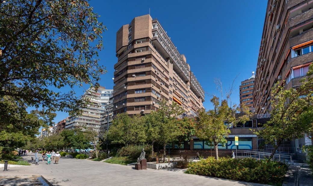 Granada Flat In Beiro, Granada, Spain For Sale (15667839)