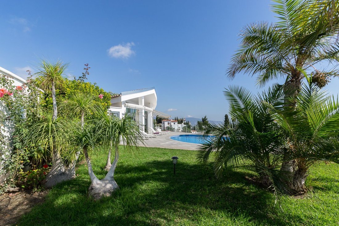 Chalet Venta Granada In Salobrena, Andalusia, Spain For Sale (15665479)