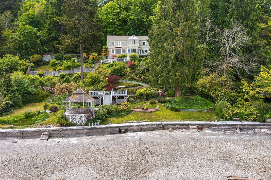 800 Vashon Island In Vashon, Washington, United States For Sale (15666502)