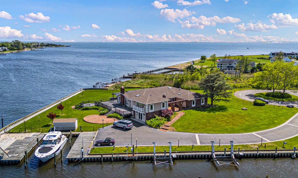 15 Post Lane,Bay Shore, Ny, 11706 In Bay Shore, New York, United States ...