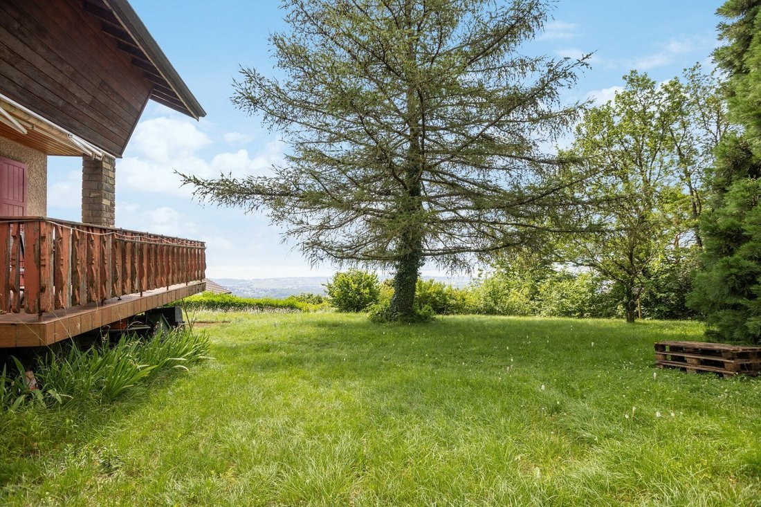 Chalet With Magical View Of The Lake And In Arzier Le Muids, Vaud ...