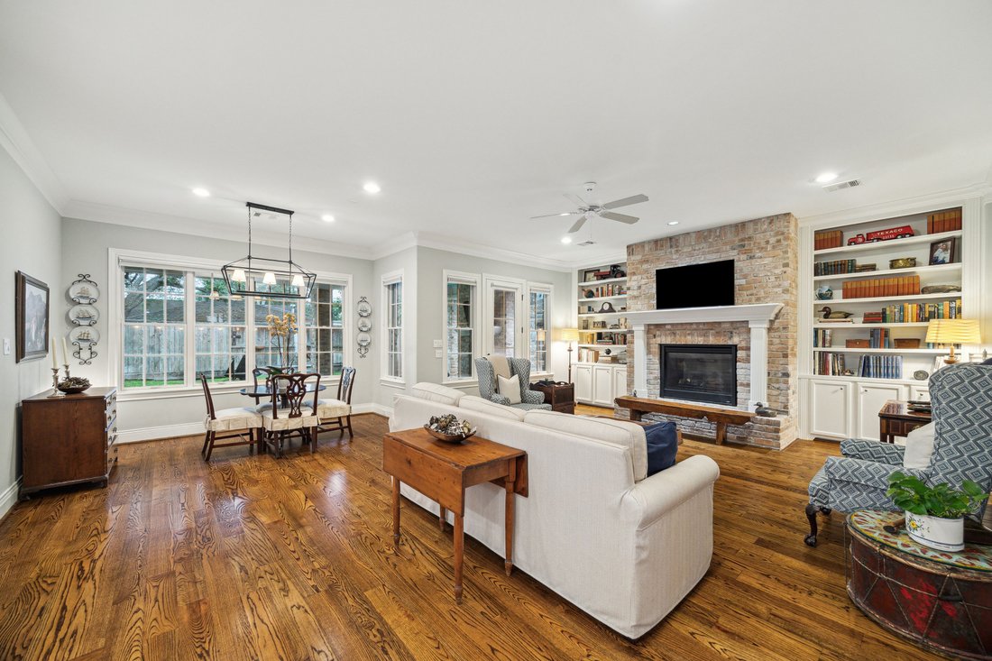 6225 Piping Rock Lane In Houston, Texas, United States For Sale (15665285)