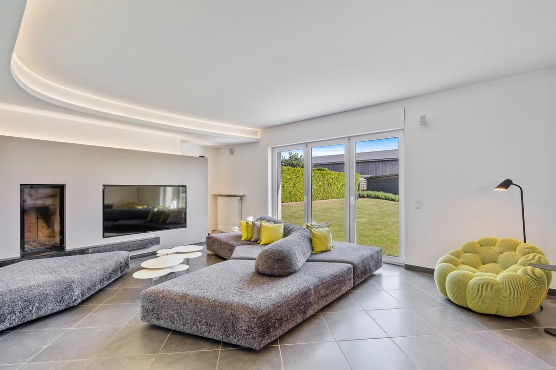 Exceptional Contemporary Home – Fully Renovated In Mamer, Capellen ...