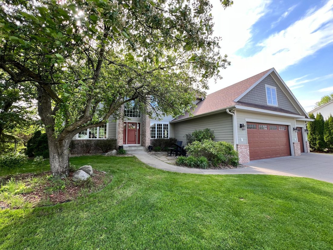 Homes For Sale Mahtomedi Mn