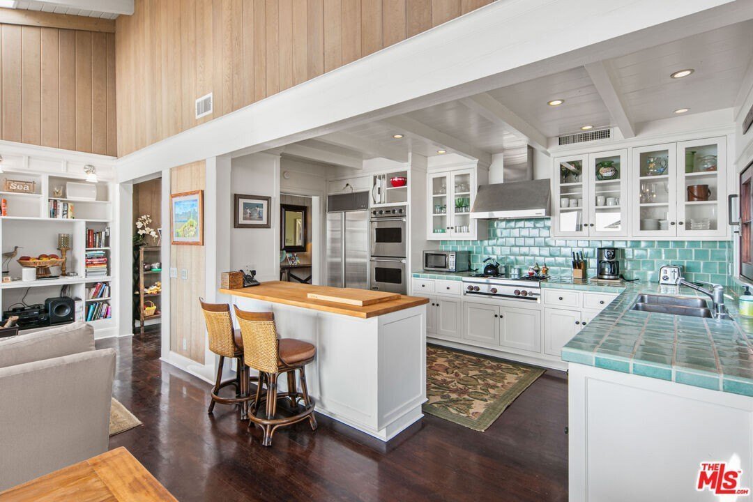 The Ultimate In Malibu Coastal Living In Malibu, California, United ...
