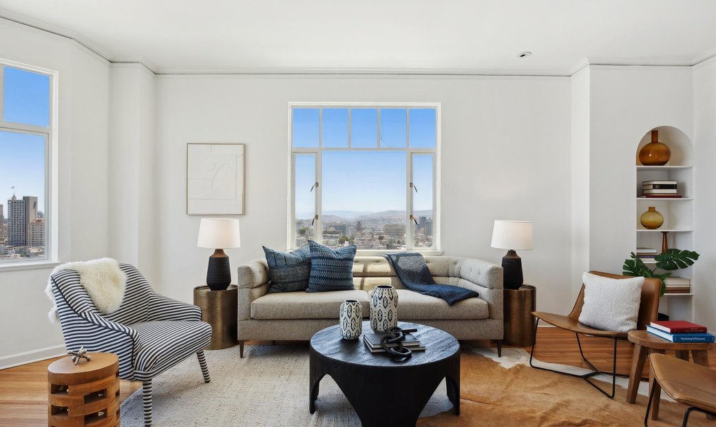 14th Floor Bay And City Views In San Francisco, California, United ...