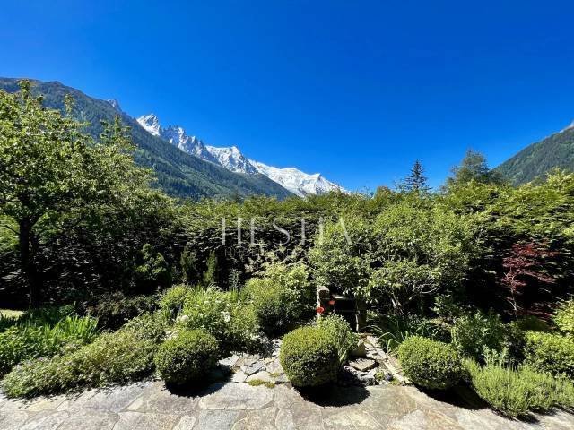 Individual Chalet Near The Chamonix In Chamonix, Auvergne Rhône Alpes ...