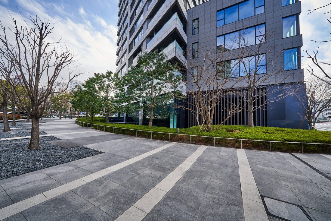 The Park House Nishi Azabu Residence In Minato City, Tokyo, Japan For ...
