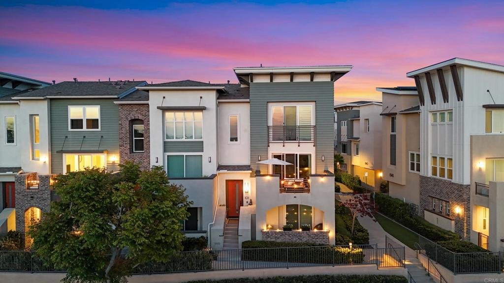 Designer Townhome Steps From Bressi In Carlsbad, California, United ...
