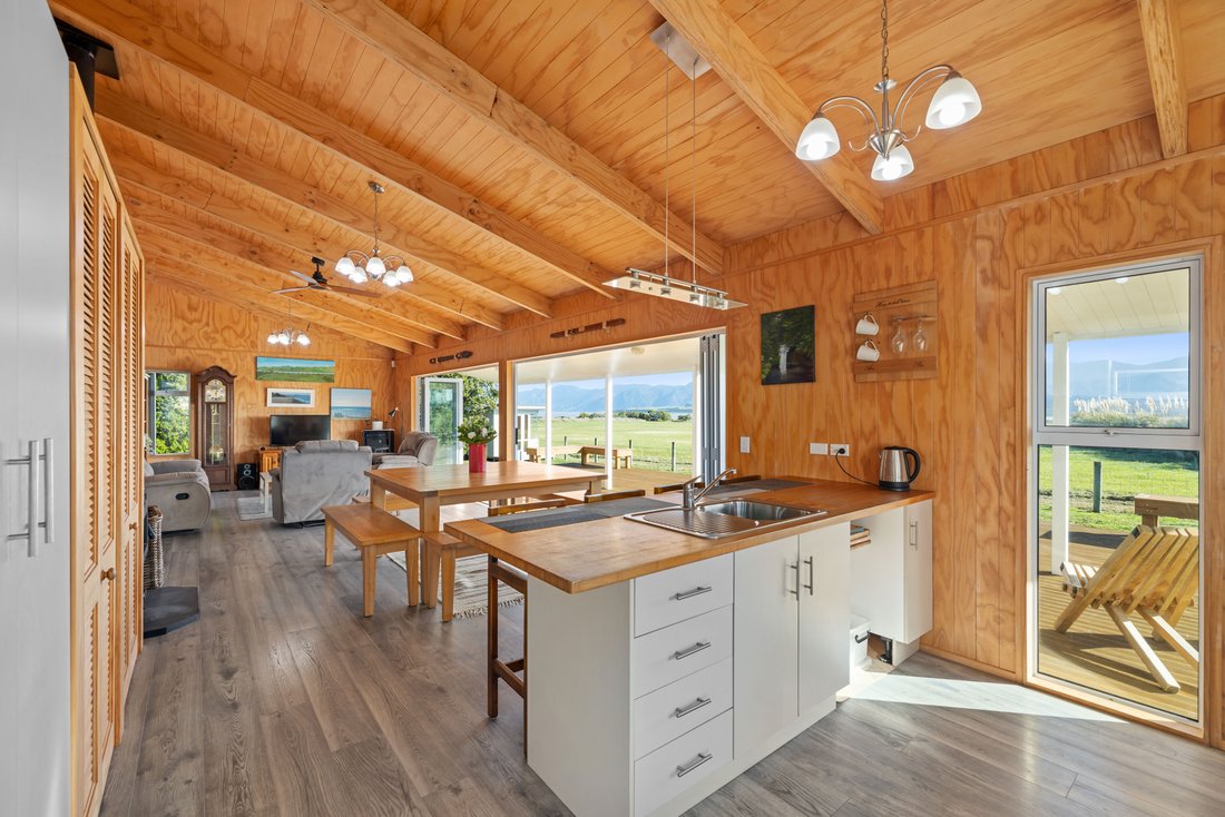 103 Lake Ferry Road, Lake Ferry, South In Lake Ferry, Wellington, New ...