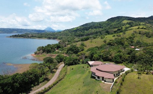Luxury gated community homes for sale in Nuevo Arenal, Guanacaste ...