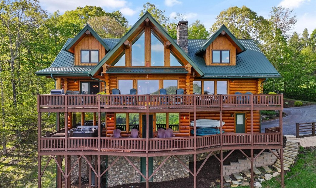 Stunning Full Canadian Log Home In Todd, North Carolina, United States ...