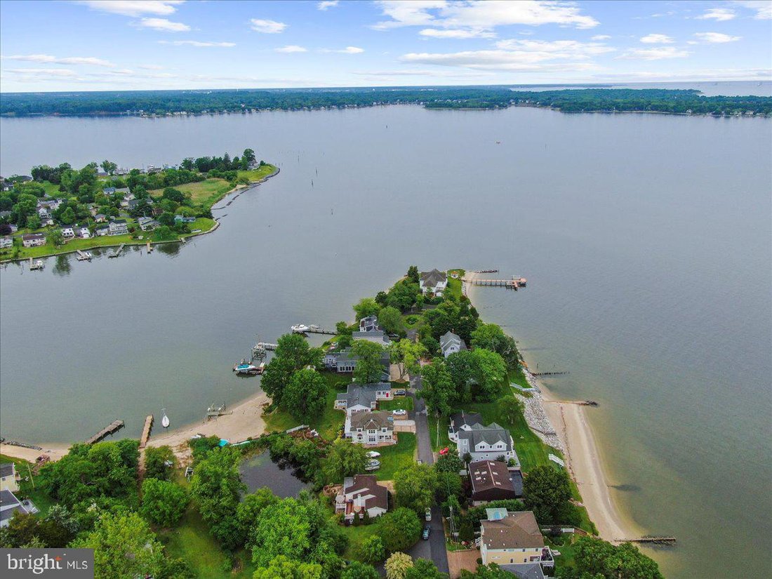 Coastal Charm In Shoreham Beach In Edgewater, Maryland, United States ...
