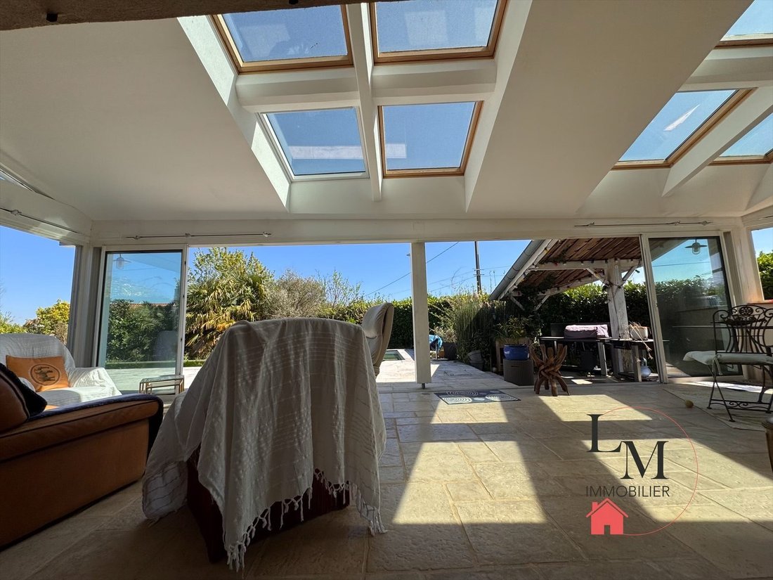 Pouillon Villa In Pouillon, Nouvelle Aquitaine, France For Sale (15707109)