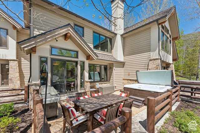 Chic Mountain Modern Home In Deer Lake In Park City, Utah, United ...