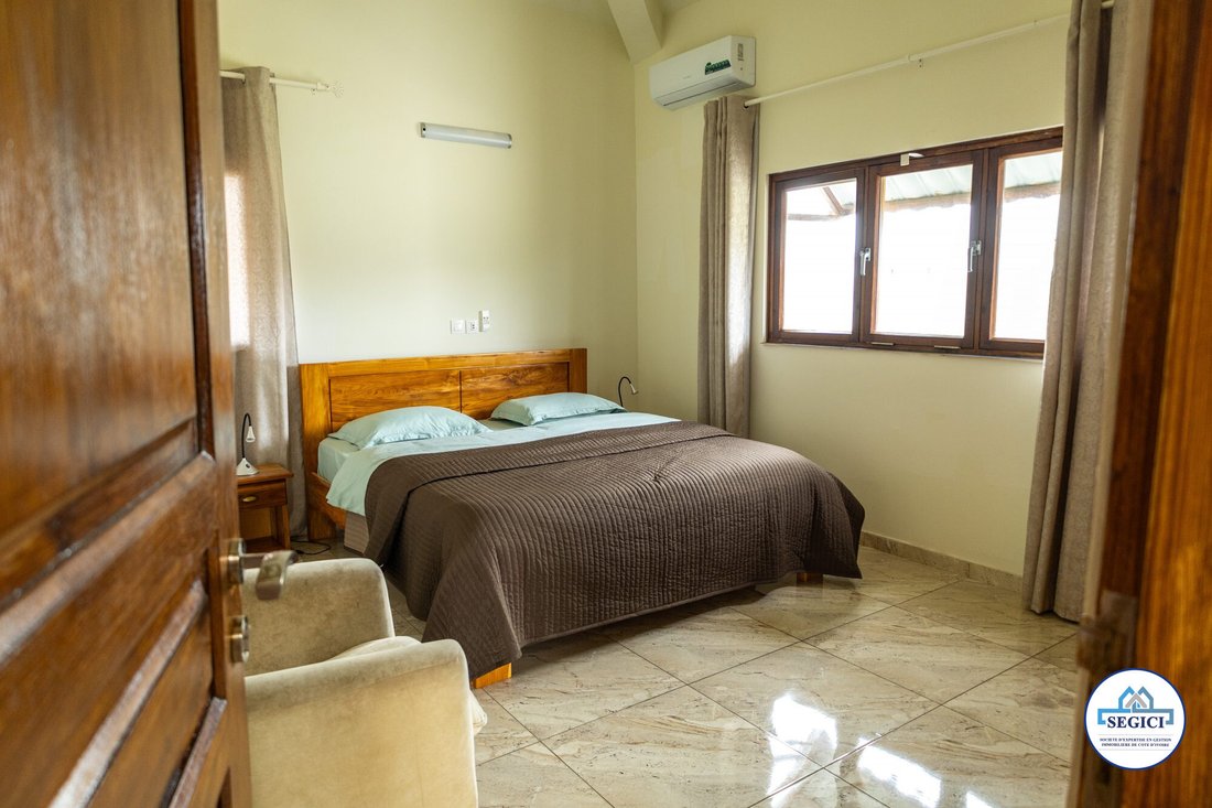 Yamoussoukro Villa In Yamoussoukro, Yamoussoukro District, Côte D ...