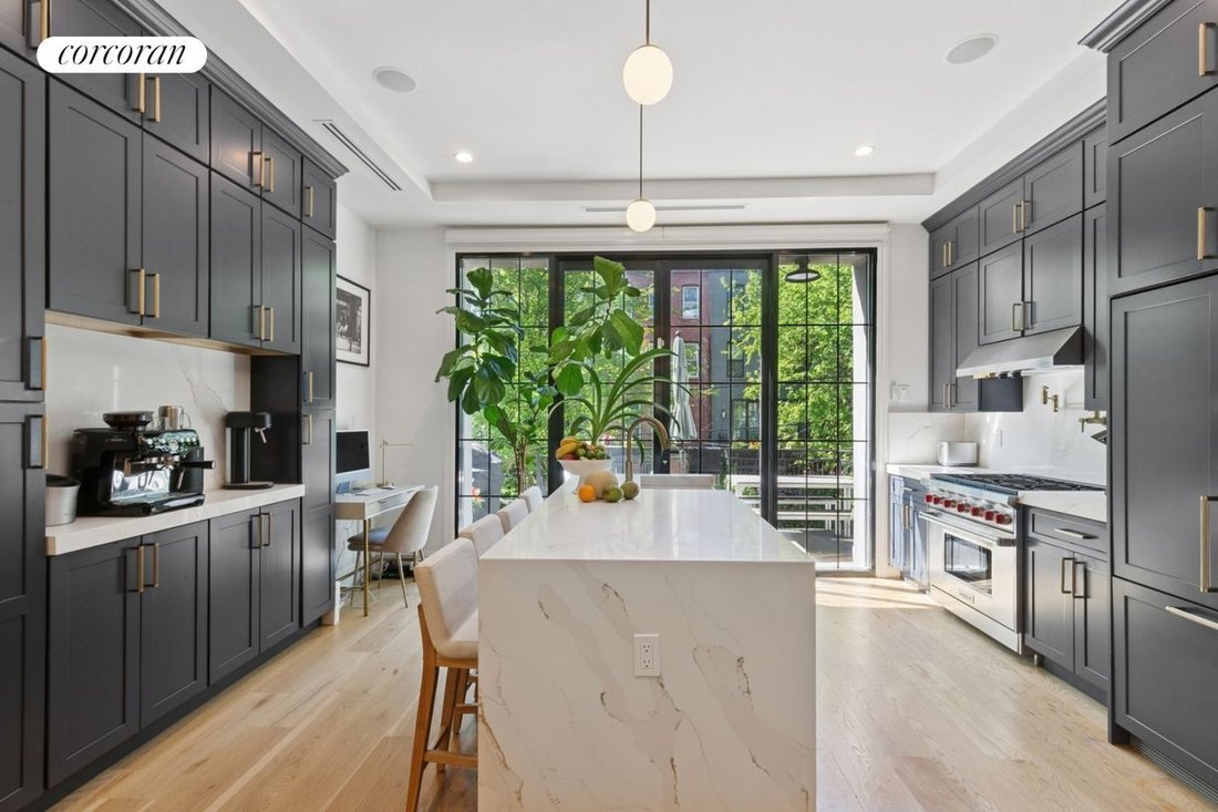938 Putnam Avenue, Brooklyn, Ny 11221 In New York, New York, United ...