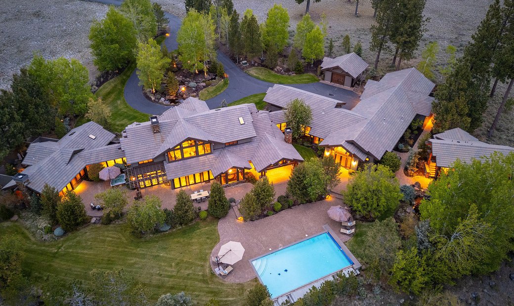 Thoughtfully Designed Estate On Ten Acres In Bend, Oregon, United ...