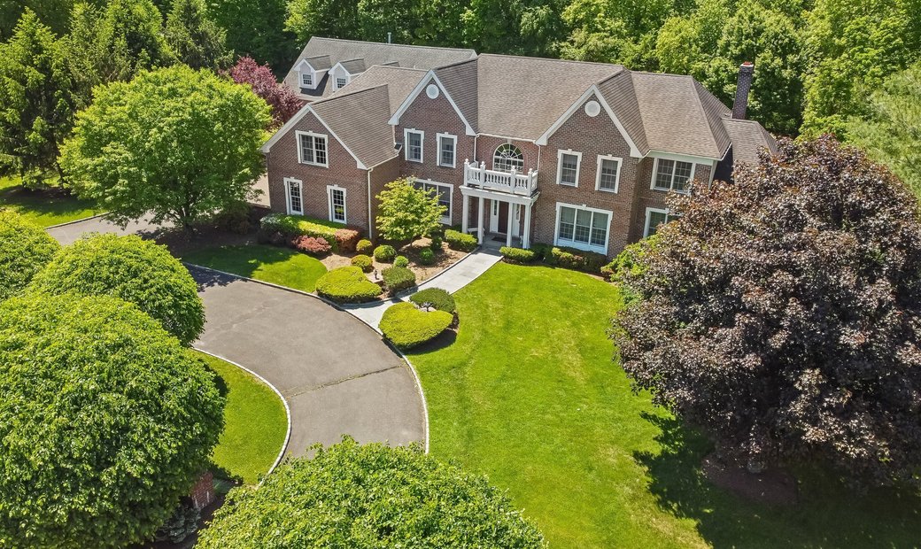 Stately Colonial Mini Estate In Newtown, Connecticut, United States For ...