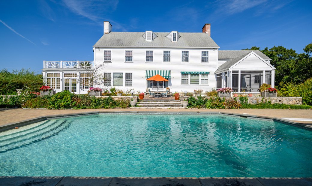 Iconic Estate With Breathtaking Views In Newtown, Connecticut, United ...