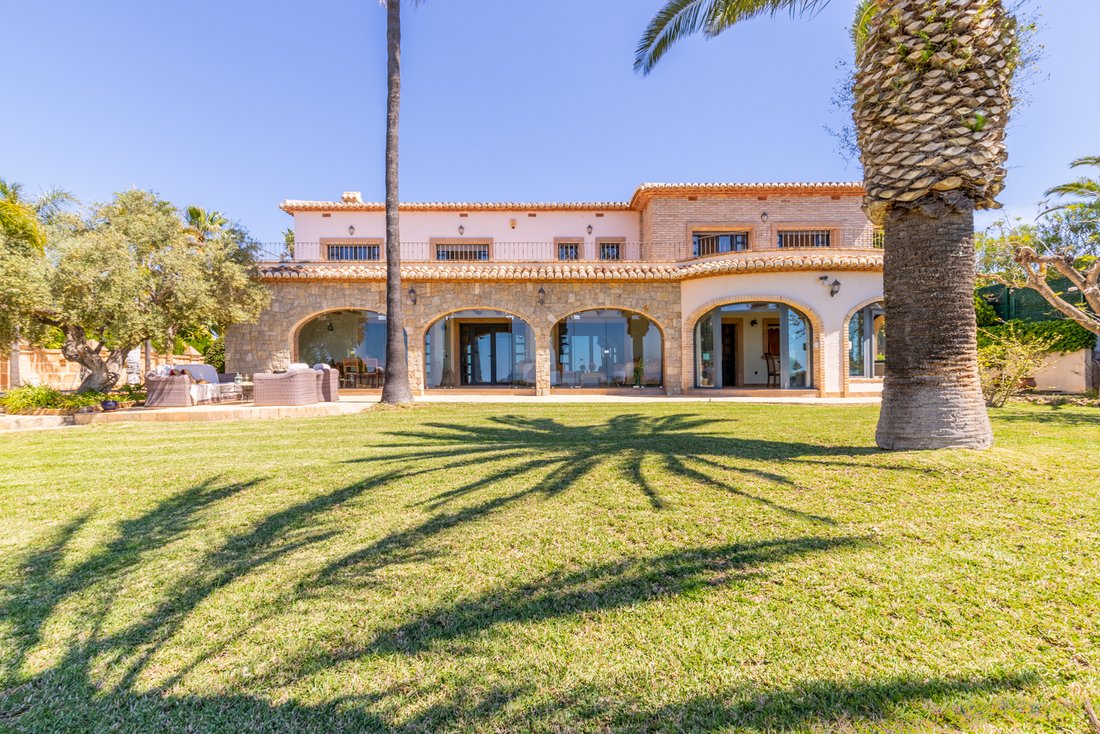 Espectacular Finca De Lujo Con Vistas In Benissa, Valencian Community ...
