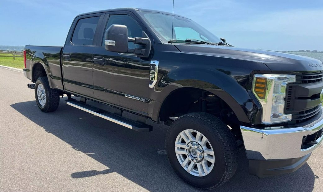2018 Ford F250 Super Duty Crew Cab In Sarasota, Fl, United States For ...
