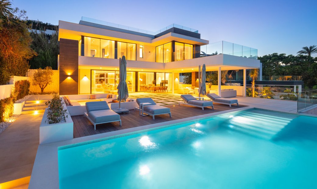 Amazing Viilla In Nueva Andalucia, Marbella In Nueva Andalucia ...