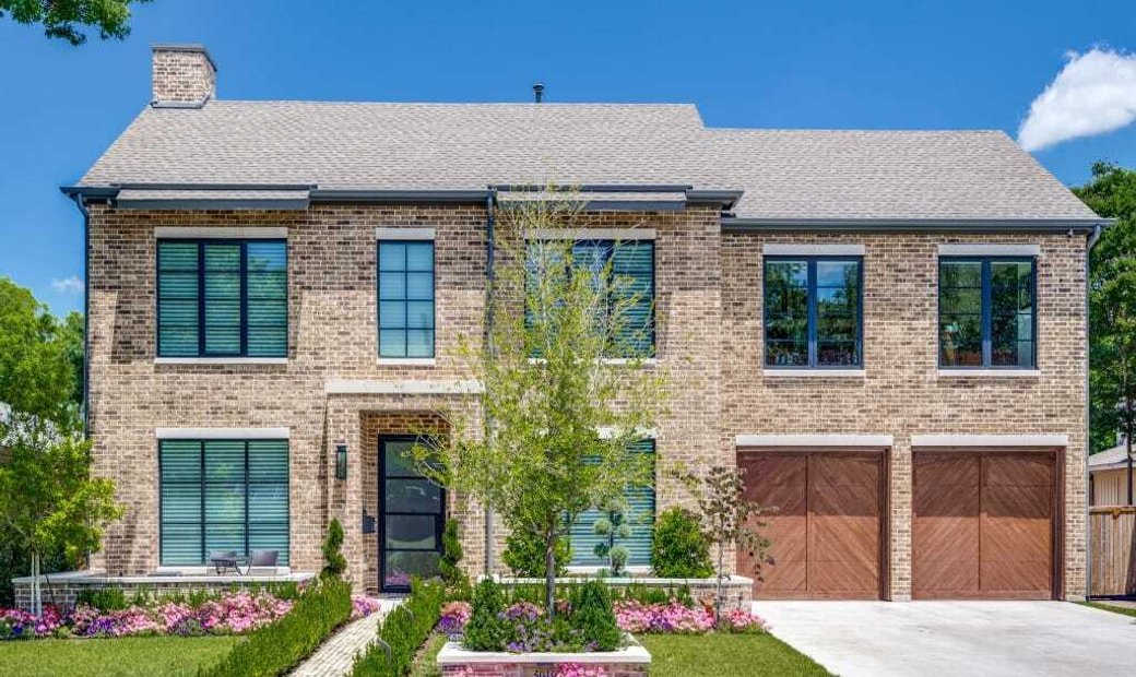 Bespoke Brick Property In The Bird Streets In Dallas, Texas, United ...