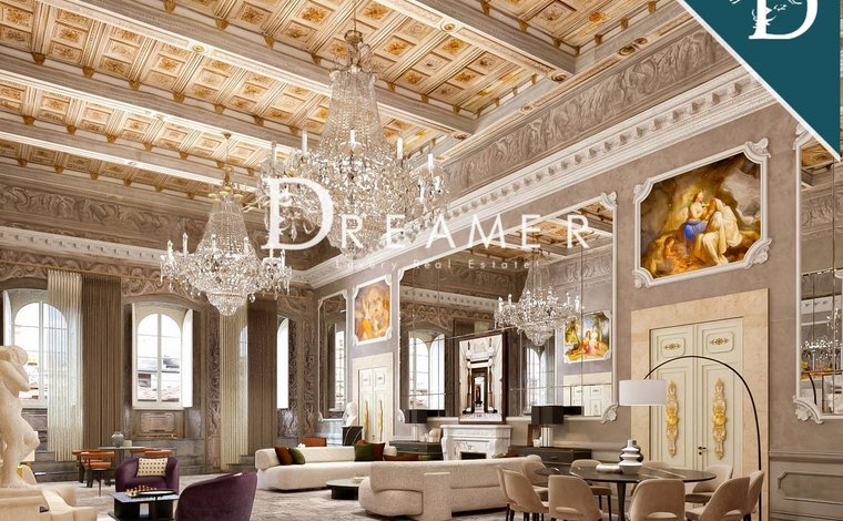 Italian Gold Luxury Homes