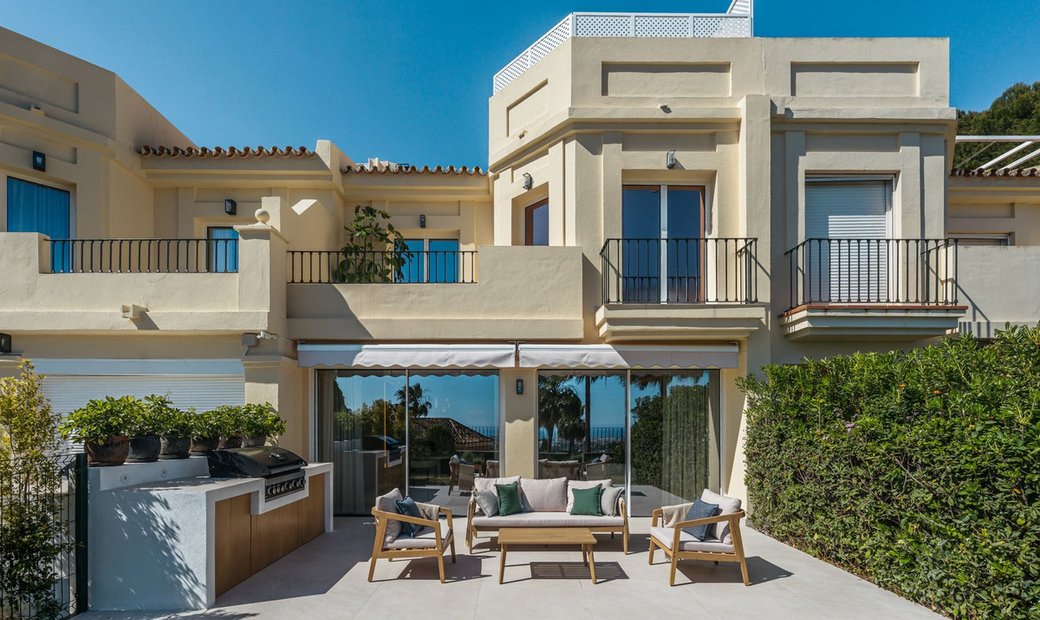 La Quinta Houses / Townhouse In La Quinta, Benahavis, Andalusia For ...