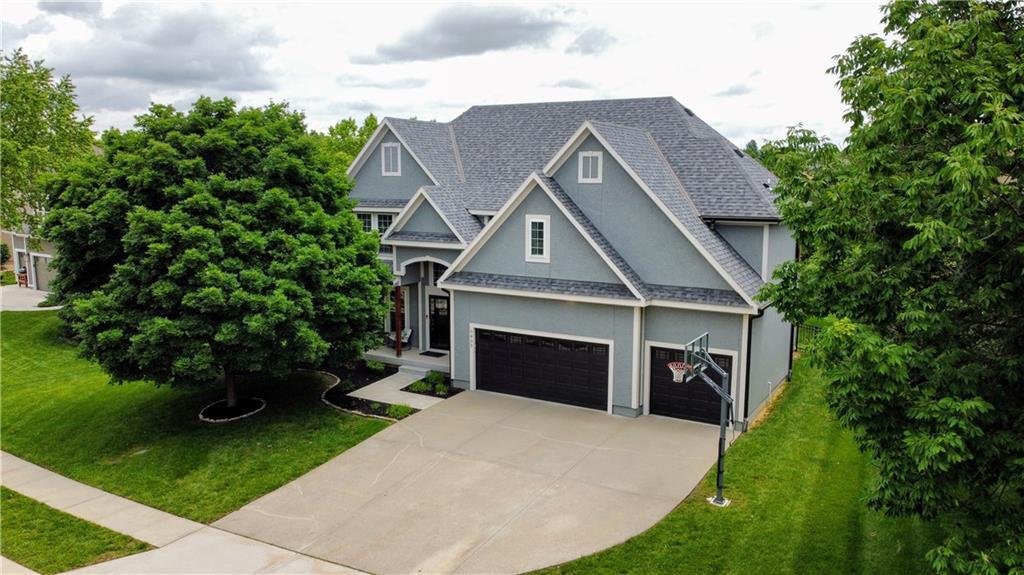 Residential Shawnee In Shawnee, Kansas, United States For Sale (15714760)