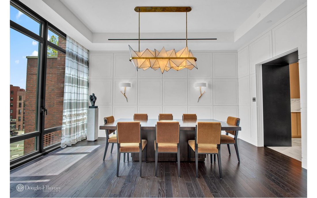 Condo New York In New York, New York, United States For Sale (15716789)