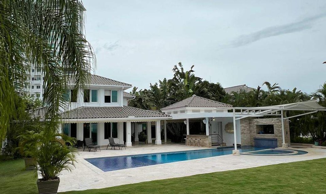 Stunning Beachfront Home In Bijao Cocolí In Rio Hato, Coclé Province ...