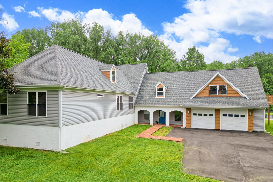 2519 Belknap Beach Road, Prospect, Ky In Prospect, Kentucky, United ...