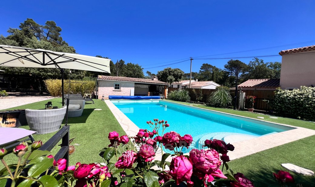 Villa Lorgues In Lorgues, Provence Alpes Côte D'azur, France For Sale ...